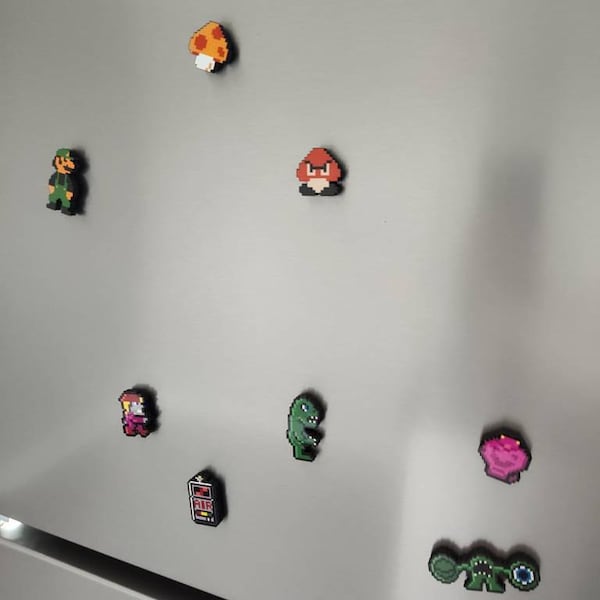 Sonic the Hedgehog SEGA 3D Gaming Magnets (dr. Robotnik, Motobug ...