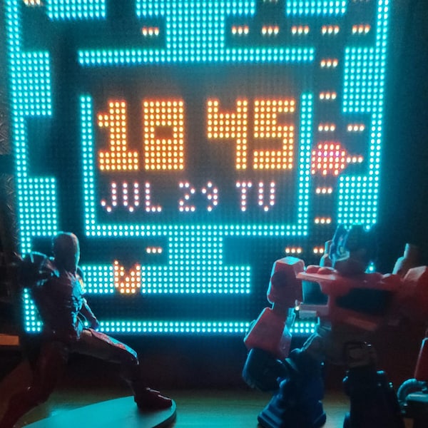 Pacman Clock (15 Clockfaces Included + a 3D Print Stand) - Etsy