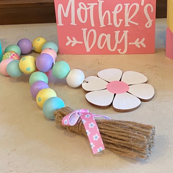 Farmhouse Spring Daisy Garland, Spring Wood Bead Garland, Spring Decor ...