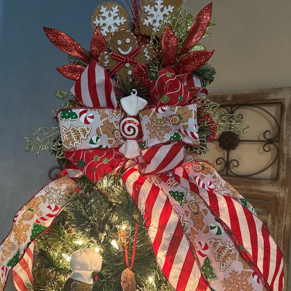 Gingerbread Christmas Tree Topper | Candy Cane Bow | Cookie Kitchen ...