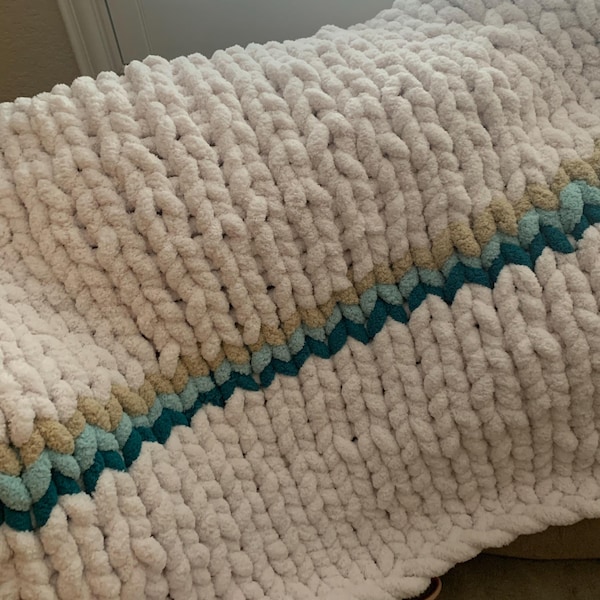 Video Tutorial: Coastal Comfort Hand Knit Chunky Blanket Instructions ...