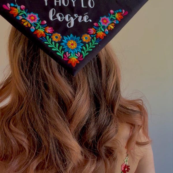 Embroidered Bouquet Grad Cap Topper | Grad Cap Decoration Topper ...