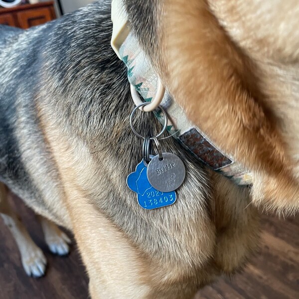Dog Mom Acrostic Necklace With Symbols Hand Stamped Aluminum ...
