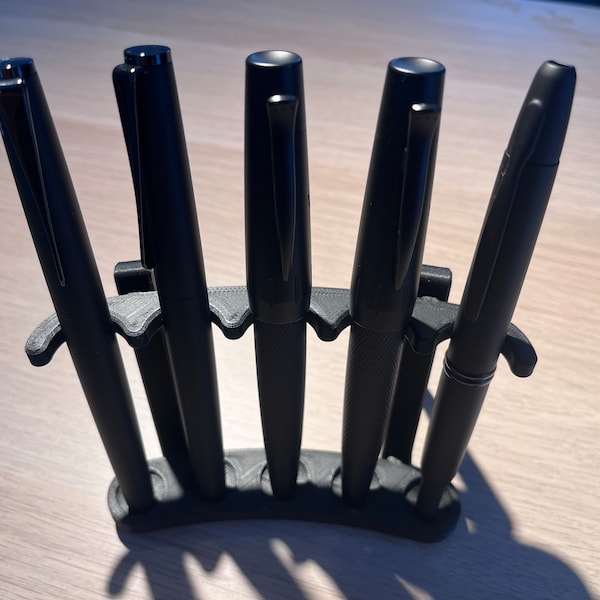 Curved Vertical 5 Fountain Pen Display Stand - 3D Printed Storage for ...