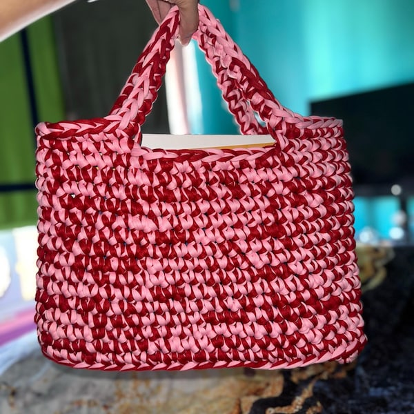 Easy Crochet Bag Pattern Video Tutorial Trendy Everyday Handbag