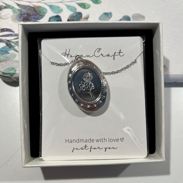 Personalized Heart Locket Necklace - Custom Photo Locket With Engraved ...