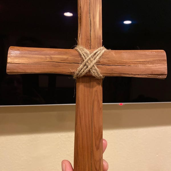 10x6 Handcrafted Live Edge Cedar Cross - Etsy