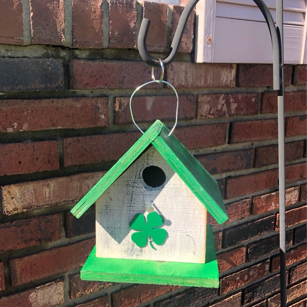 Rustic Primitive Birdhouse Triangle Steps Country Birdhouse Outdoor ...