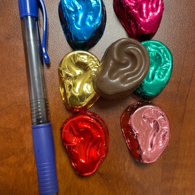 Foil Wrapped Chocolate Seashells, 1 Lb Bulk Boxed, Approx 43 Pcs. Any ...