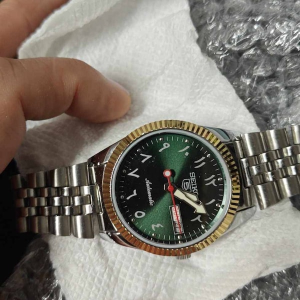 Genuine Vintage Ricoh R31 Automatic Japan Mens Day/date Oval Shape ...