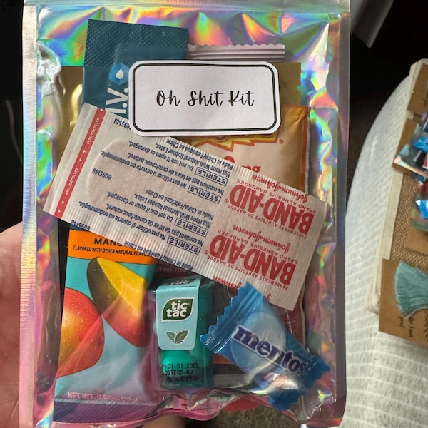 Bridesmaid Essentials Kit: Wedding Party Favor - Etsy