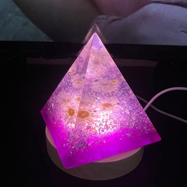 MINI MEMORIAL LAMP// Custom Light up Resin Pyramid, Cremains Memorial ...