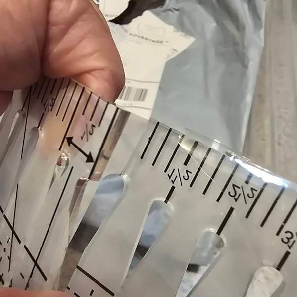 Slotted Quilting Ruler, Transparent Acrylic, Non-slip Surface, DIY ...