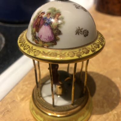 Capodimonte Reuge Italian Music Box Plays Eidelweiss - Etsy