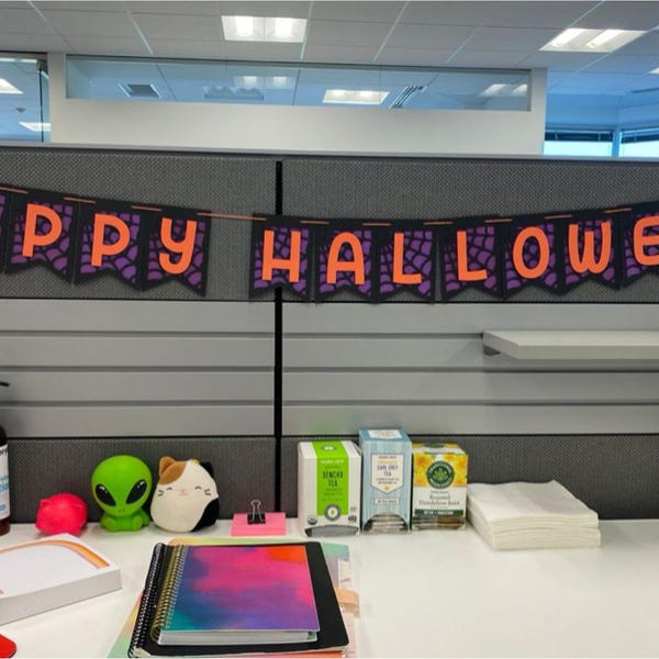 Happy Halloween Banner SVG Cut File - Banner SVG, Halloween Garland SVG ...