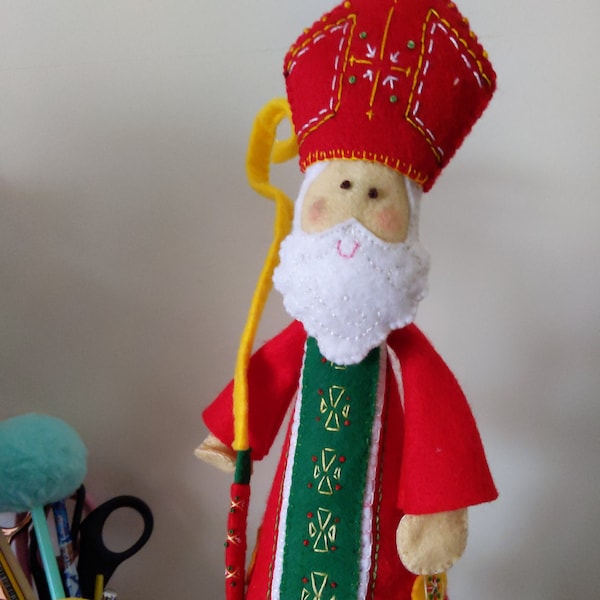 St Nicholas ~ a PDF Pattern, Hand Embroidered Felt St Nicholas Ornament ...