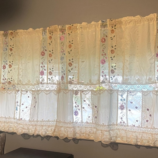 Elegant French Country Cottage Colorful Fabric Mediterranean Romantic ...