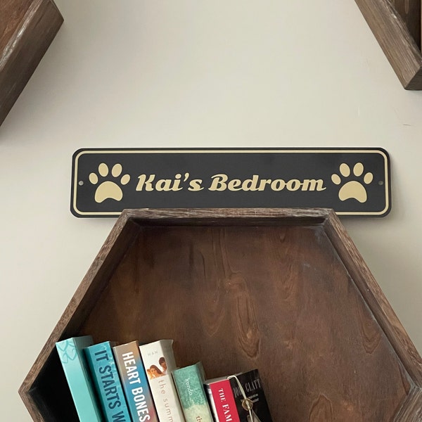 The Boss Pet Sign, Personalized Dog Cat Name House Sign, Custom Paw ...