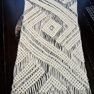 TABLE RUNNER Pattern Macrame Tutorial lamoli DIY Macrame Boho Pdf Pattern, Instruction and Knot ...