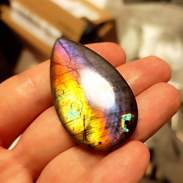 Very Attractive Big Size AAA+ Quality Rainbow Spectrolite Cabochon ...