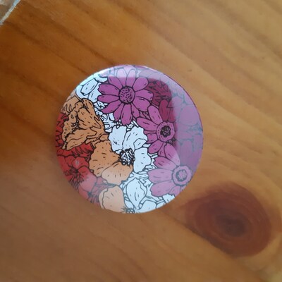 Transgender Flowers Pride Badge - Etsy