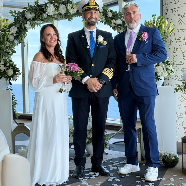 Bold Color Airbrush Long Stiletto Press on Nails, 3D Glam Goth False ...