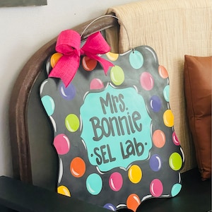 Funky Green Tree & Gifts Personalized Door Hanger - Etsy