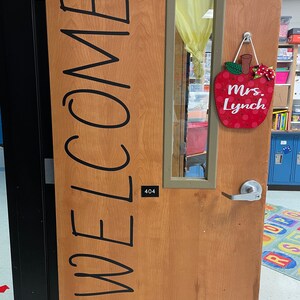 Personalized APPLE TEACHER SIGN Class Classroom Name Room Door Plaque ...
