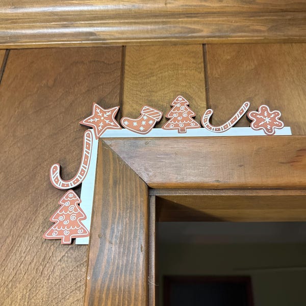 2 Cardinals Wooden Door Corner Sign, Red Birds Christmas Door Topper ...