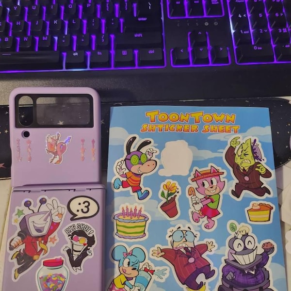 Toontown Die Cut Vinyl Sticker Sheet - 6.5" X 5.5" - 10 Stickers Total ...