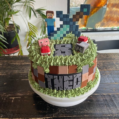 Handmade Edible Fondant RV Camping Cake Topper Set - Etsy