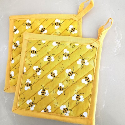 Pair 2 Oversized Handcrafted Quilted Potholders Hotpads Trivets,tasty ...
