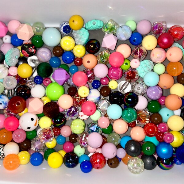 Random Mix Beads/ Acrylic Beads 20oz - Etsy