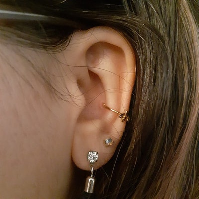 Tiny Bee Conch Ring, Bee Helix Earring, Honey Bee Earrings, Sterling ...