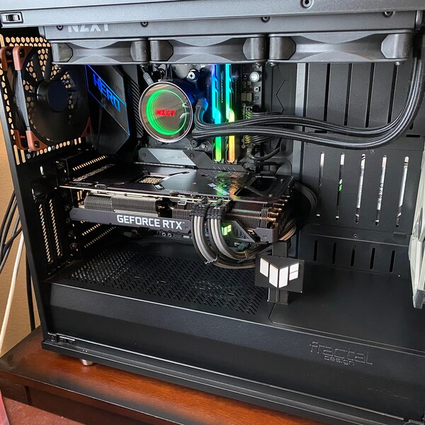 Anti-sag GPU Support Riser With Custom 3D Printed Badges (swappable) - Etsy