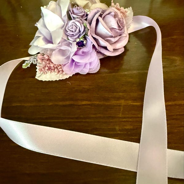 Lilac Corsage and Boutonniere Set, Prom Corsage, Wrist Wedding Corsage ...