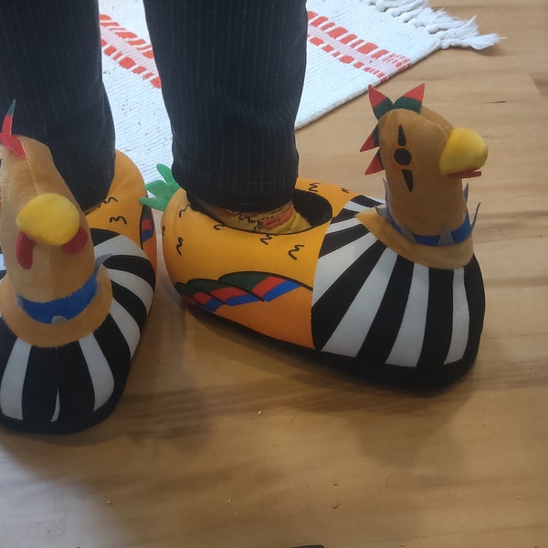 Coddies Taco Slippers | Gag Gift, Unisex Funny Slippers, Novelty ...