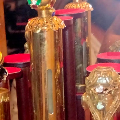 Art Deco Mavis by Vivadou Dusting Powder Box Circa 1930 - Etsy