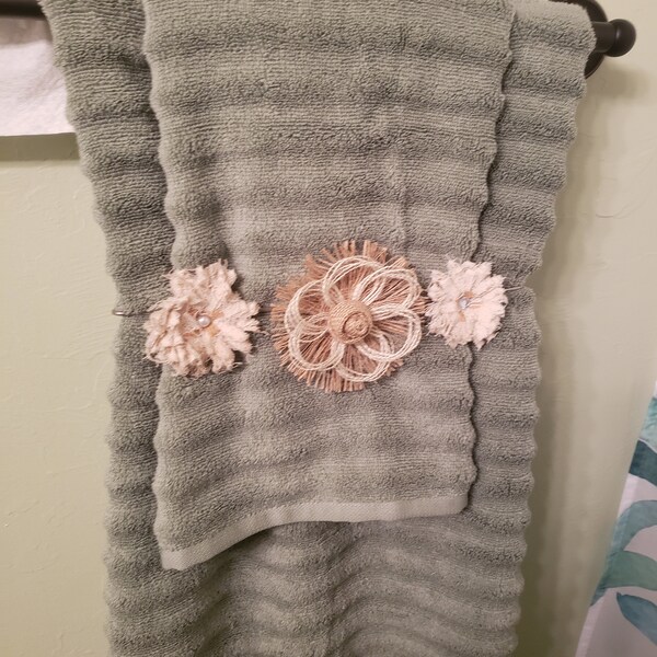 TowelKeeperbyKelly - Etsy