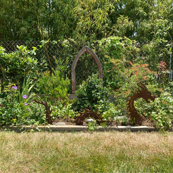 Rusty Metal Dragon Garden Sculpture / Sea Serpent Garden Sculpture ...