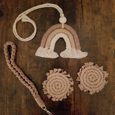 Mini Macrame Wristlet Finger Loop Keychain macrame Finger - Etsy