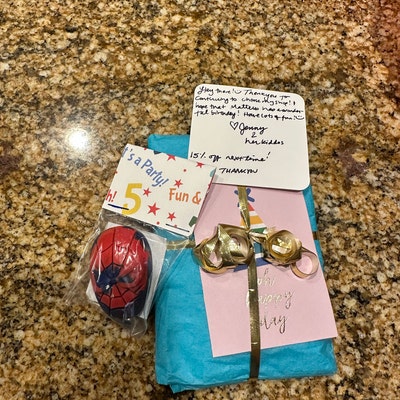 Gummy Bear Crayon Set - Etsy