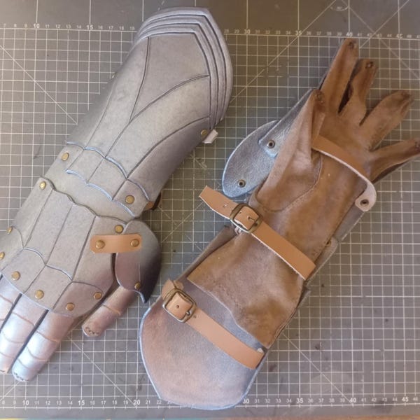EVA Foam Knight Gauntlet Template - Etsy