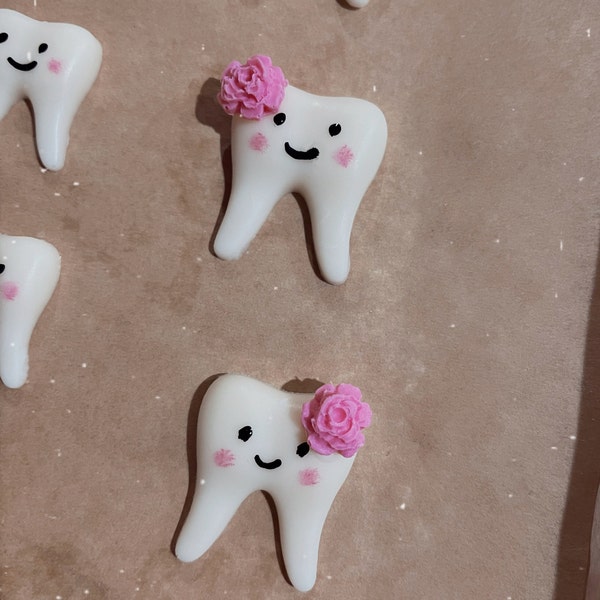 TOOTH MOLD, 4 Cavity Fondant Mold, Dentist Theme Chocolate Mold, Molar ...