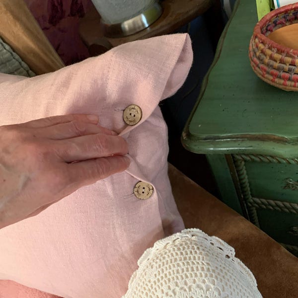 Linen Pillowcase With Buttons. Washed Soft Linen King Bedding. Natural ...