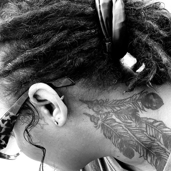 52" Cuttable Width, 200GSM, 2-way Stretch Metallic Nylon/polyester ...