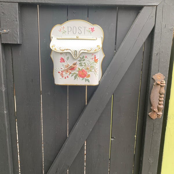 Mailboxes | Lockable Wall Mount Mailbox Rustic Mailbox | Vintage Metal ...