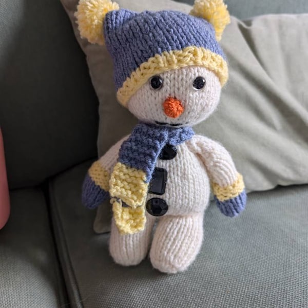 PDF Knitting Pattern Frosty the Snowman Christmas Toy Chunky ( Bulky ...