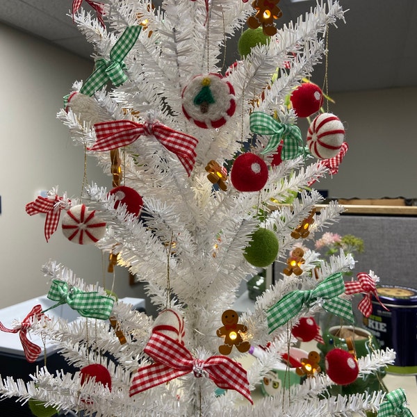 Felt Candy | Felt Christmas Taffy | Felt Christmas Tree Candy | Felt ...
