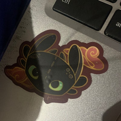 Toothless the Dragon How to Train Your Dragon Vinyl Sticker the Hidden ...